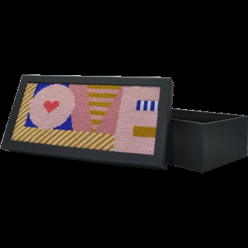 Sommerfuglen | Strik- og broderi butik online & København